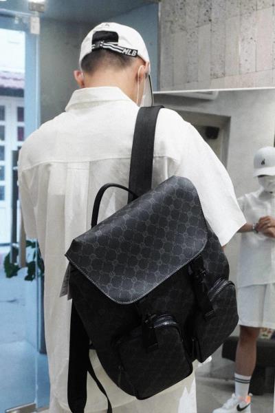 Balo Golf Flap Square Pattern Logo Mono Black [6921793687824] | Minhshop.vn